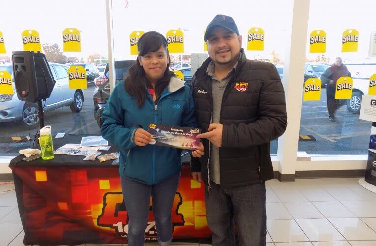 El Compa Marco en Nissan of St Charles 12/16/17 • La Ley 107.9 FM